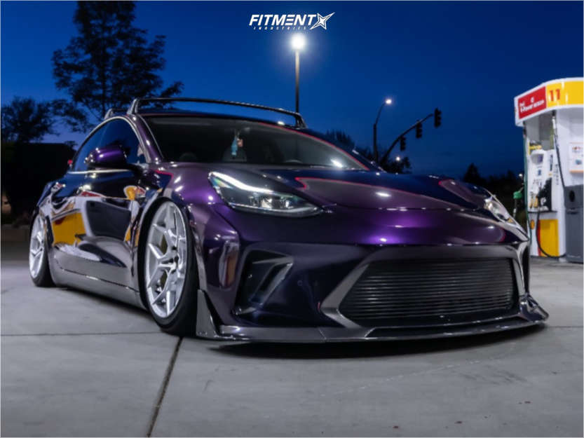 2022 Tesla 3 Long Range with 19x9.5 Blaque Diamond Bd-f25 and Hankook ...