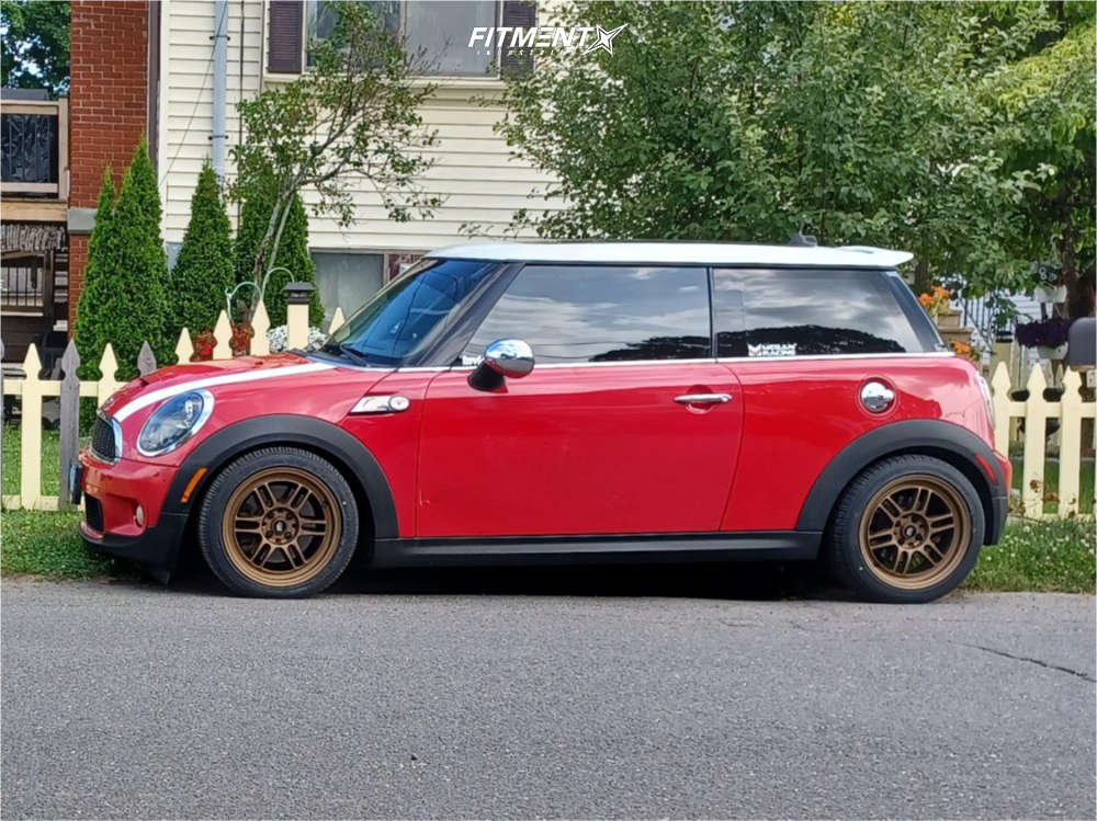 2010 Mini Cooper S with 16x7 MST Suzuka and Bridgestone 195x45 on ...