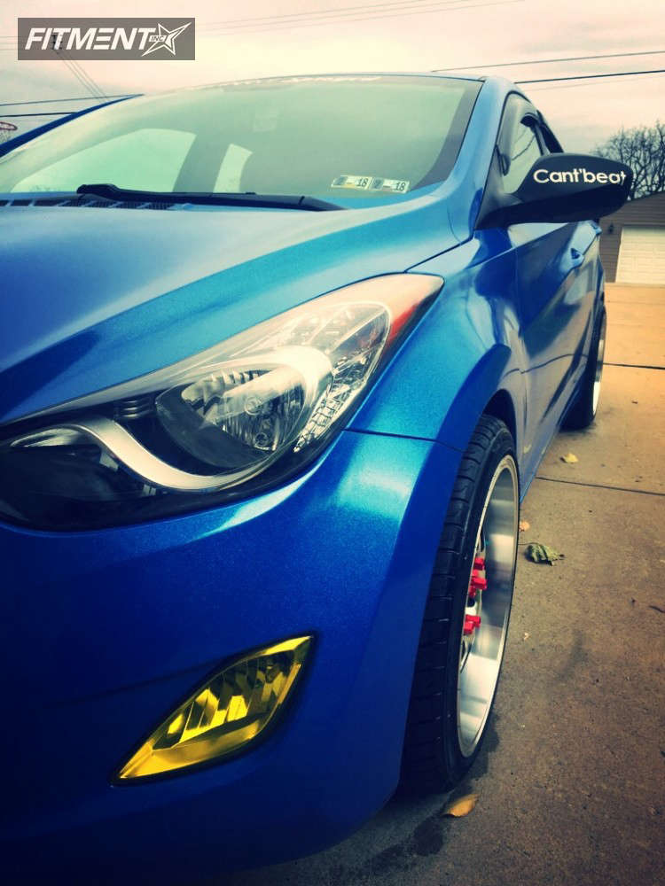 2013 Hyundai Elantra GLS with 18x8.5 STR 514 and Yokohama 205x30 on ...