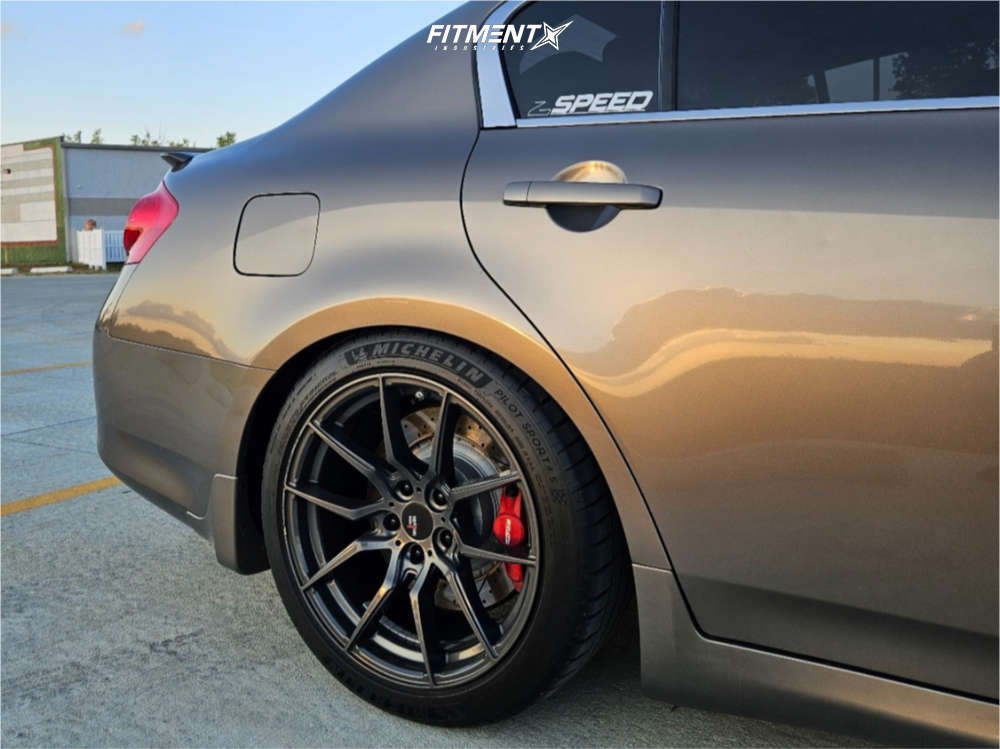 2010 INFINITI G37 Sport with 18x8.5 Option Lab R716 and Michelin 255x40 ...