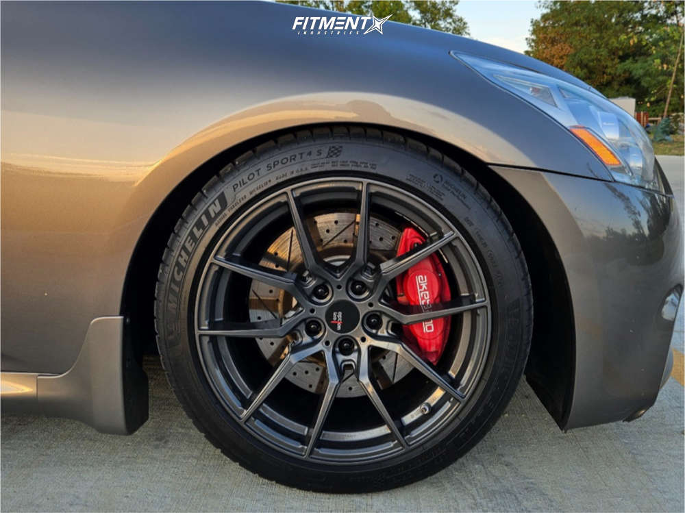 2010 INFINITI G37 Sport with 18x8.5 Option Lab R716 and Michelin 255x40 ...