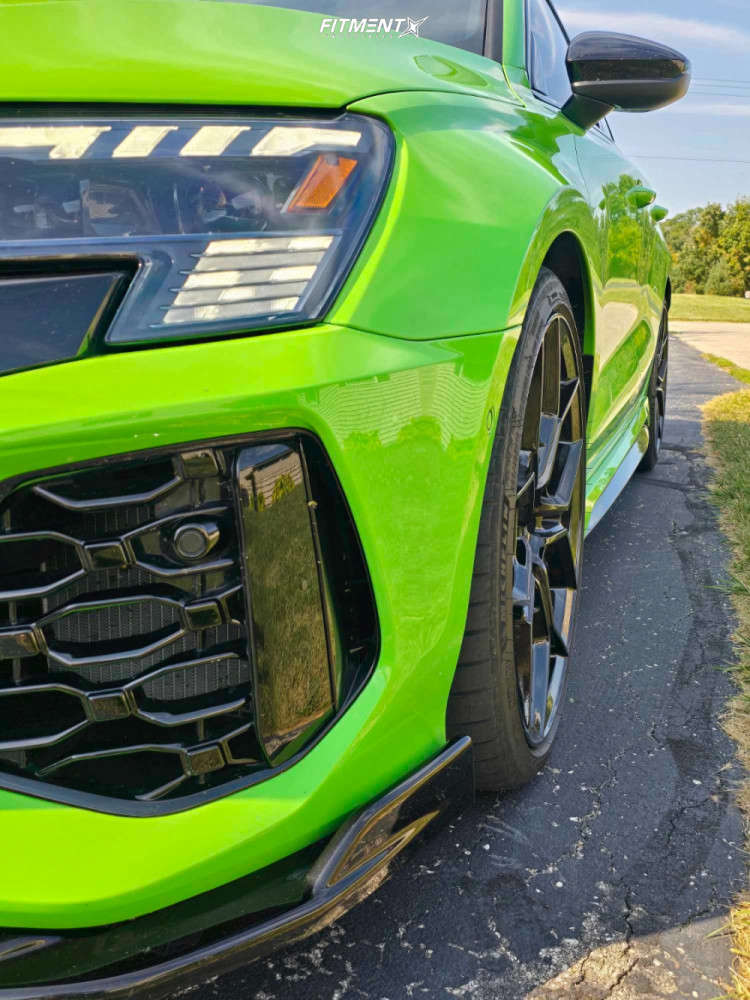 2023 Audi RS3 Base with 19x9.5 Blaque Diamond Bd-f25 and Michelin ...