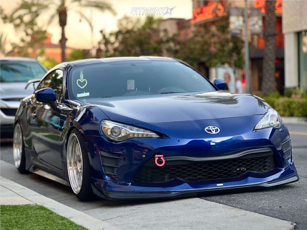 2017 Toyota 86 Base with 18x9.5 Aodhan Ah02 and Haida 225x40 on ...