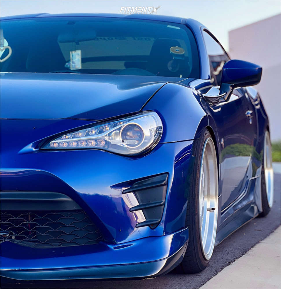 2017 Toyota 86 Base with 18x9.5 Aodhan Ah02 and Haida 225x40 on ...