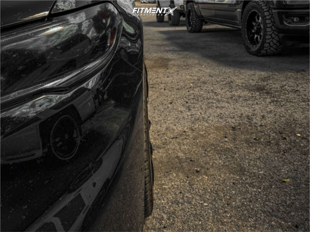 2017 Ford Fusion Sport with 19x8.5 Vors Tr4 and Michelin 235x40 on ...