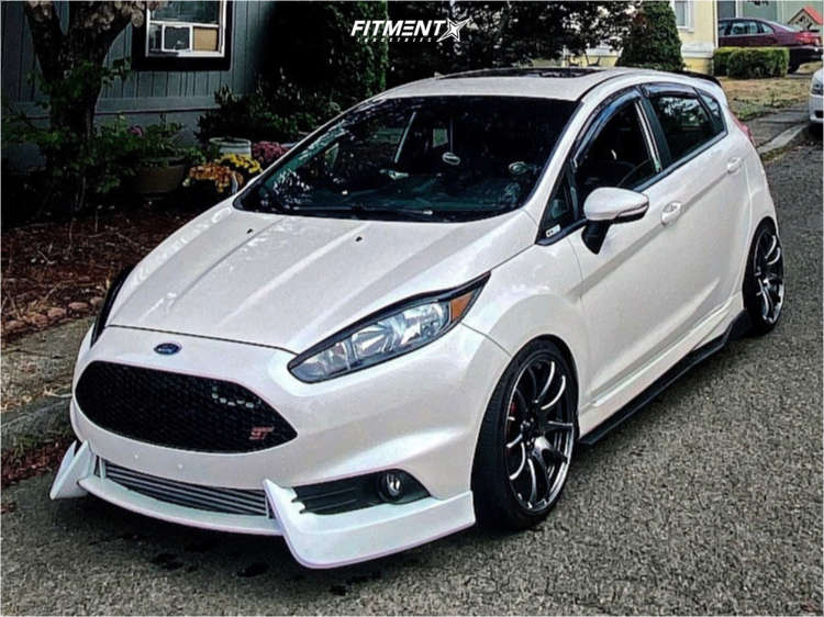 2019 Ford Fiesta ST with 17x8 Vors Tr4 and Kumho 205x40 on Coilovers ...