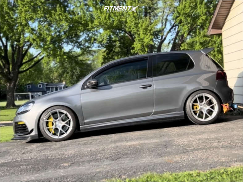 2012 Volkswagen Golf Base with 18x8.5 Aodhan Ah11 and Michelin 225x40 ...