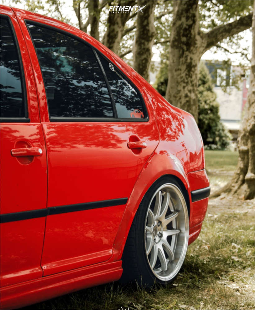 2004 Volkswagen Jetta GLI with 18x9.5 Aodhan Ds02 and Arroyo 225x65 on ...