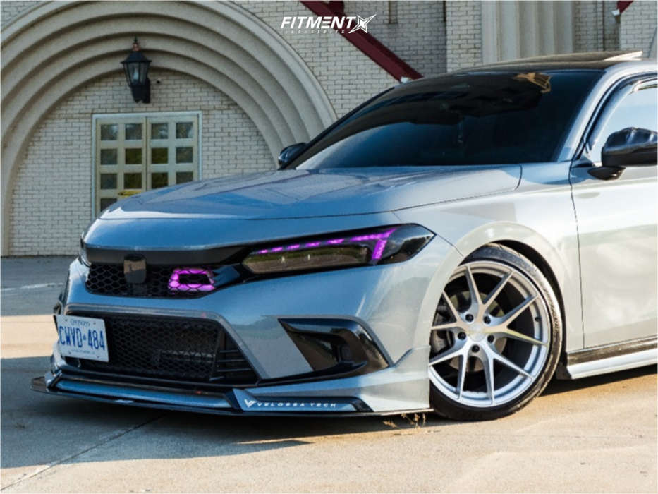 2022 Honda Civic Sport with 18x9.5 Aodhan Aff7 and Milestar 255x35 on ...