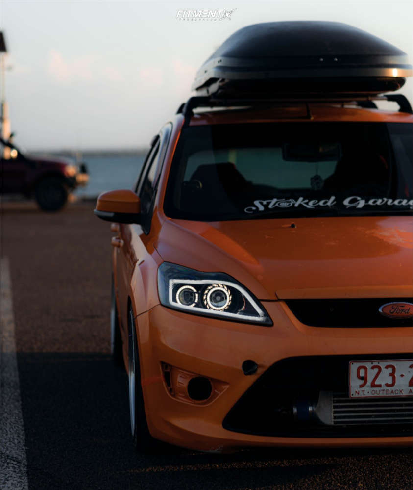 2008 Ford Focus S with 18x8.5 Hussla Zen and Bridgestone 235x40 on ...