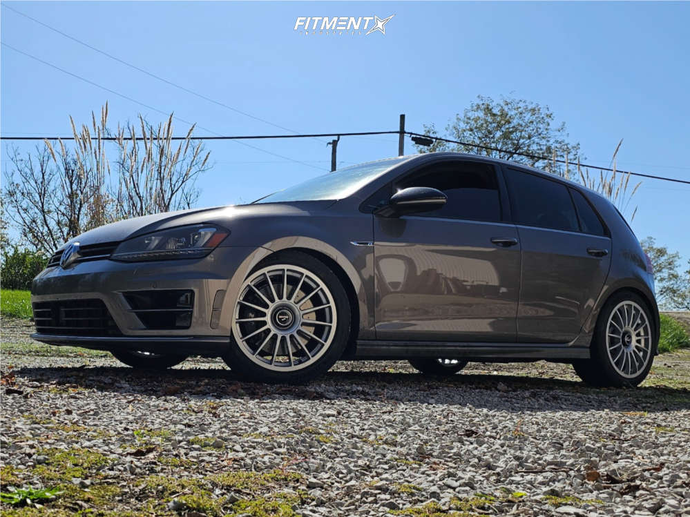 2017 Volkswagen Golf R Base with 18x8.5 Fifteen52 Podium and Michelin ...
