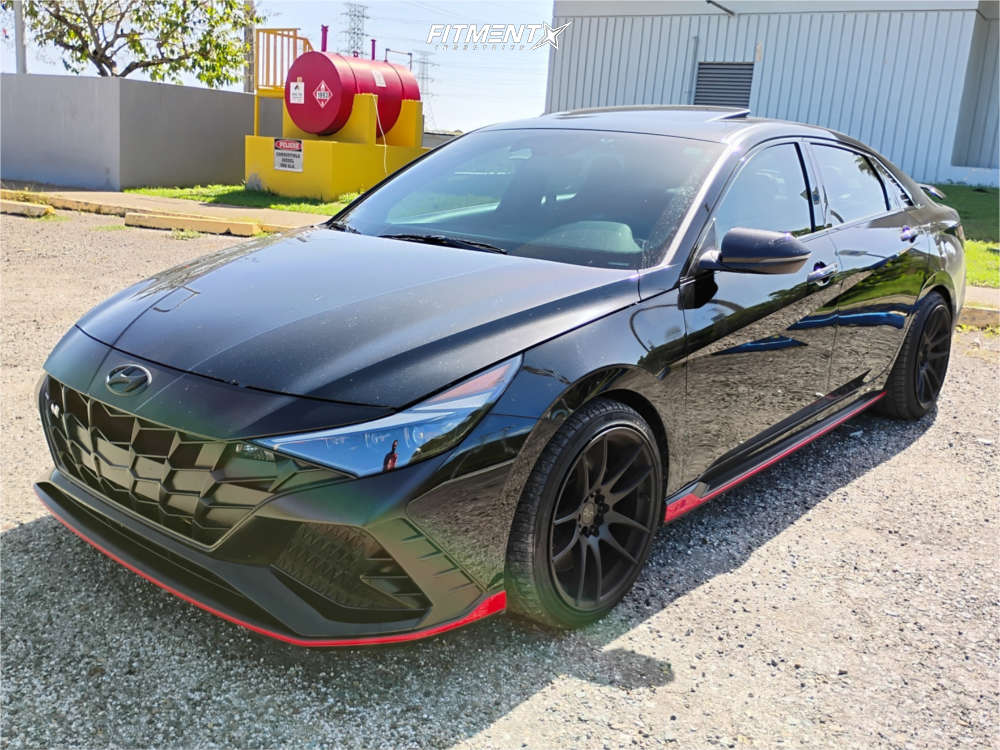 2023 Hyundai Elantra N Base with 18x9.5 JNC Jnc030 and Definity 225x40 ...