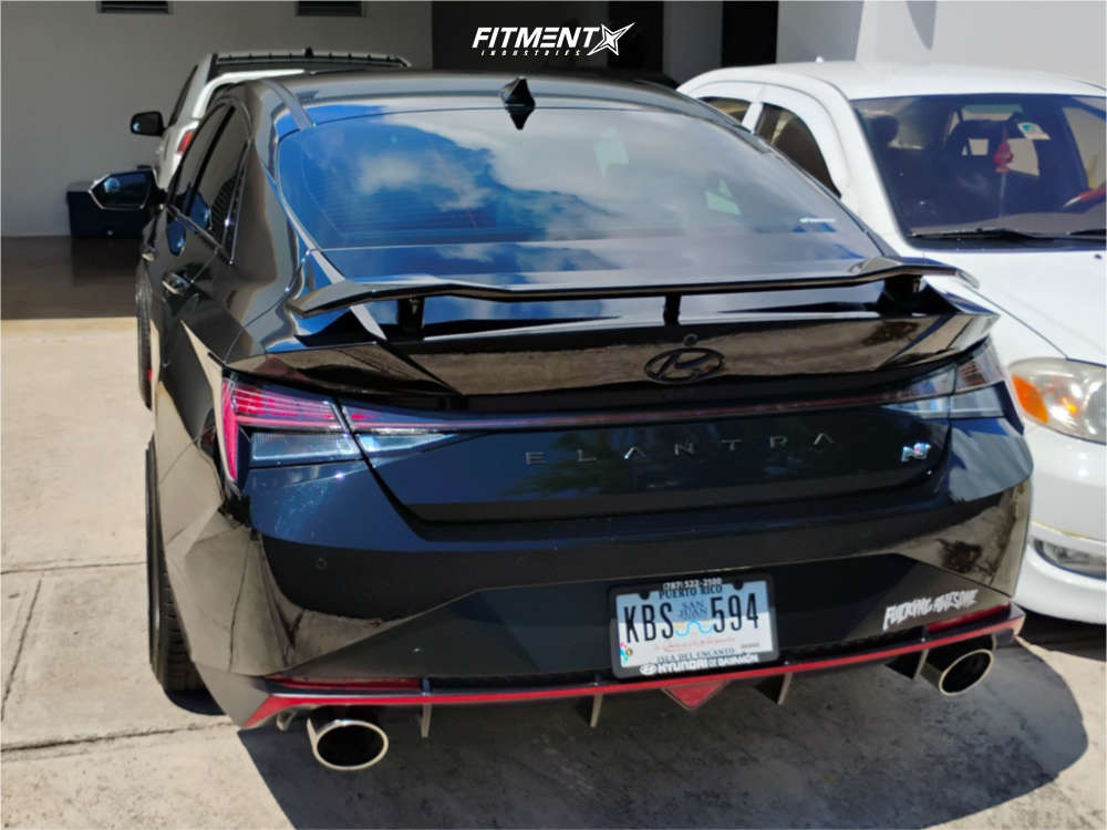 2023 Hyundai Elantra N Base with 18x9.5 JNC Jnc030 and Definity 225x40 ...