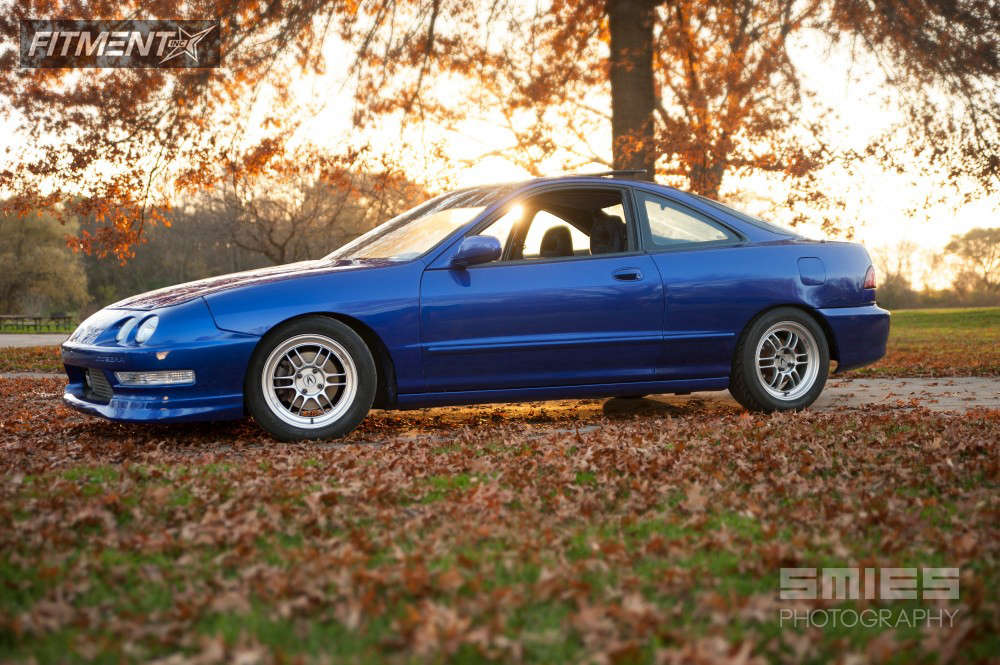 1998 Acura Integra LS with 15x7 Enkei RPF1 and Dunlop 205x55 on ...