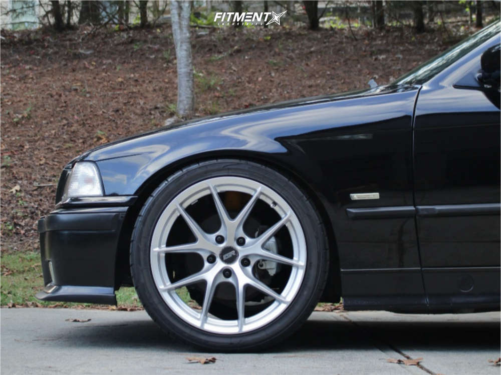 1998 BMW 328i Base with 18x8.5 ESR Rf2 and Nitto 235x40 on Coilovers ...
