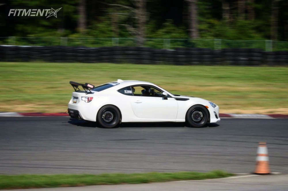 2016 Scion FR-S Base with 18x9.5 Enkei RPF1 and Hankook 265x35 on ...