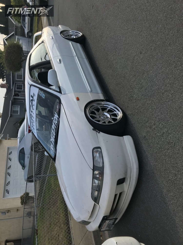 1995 Acura Integra LS with 16x9 Whistler Kr7 and Continental 195x45 on ...