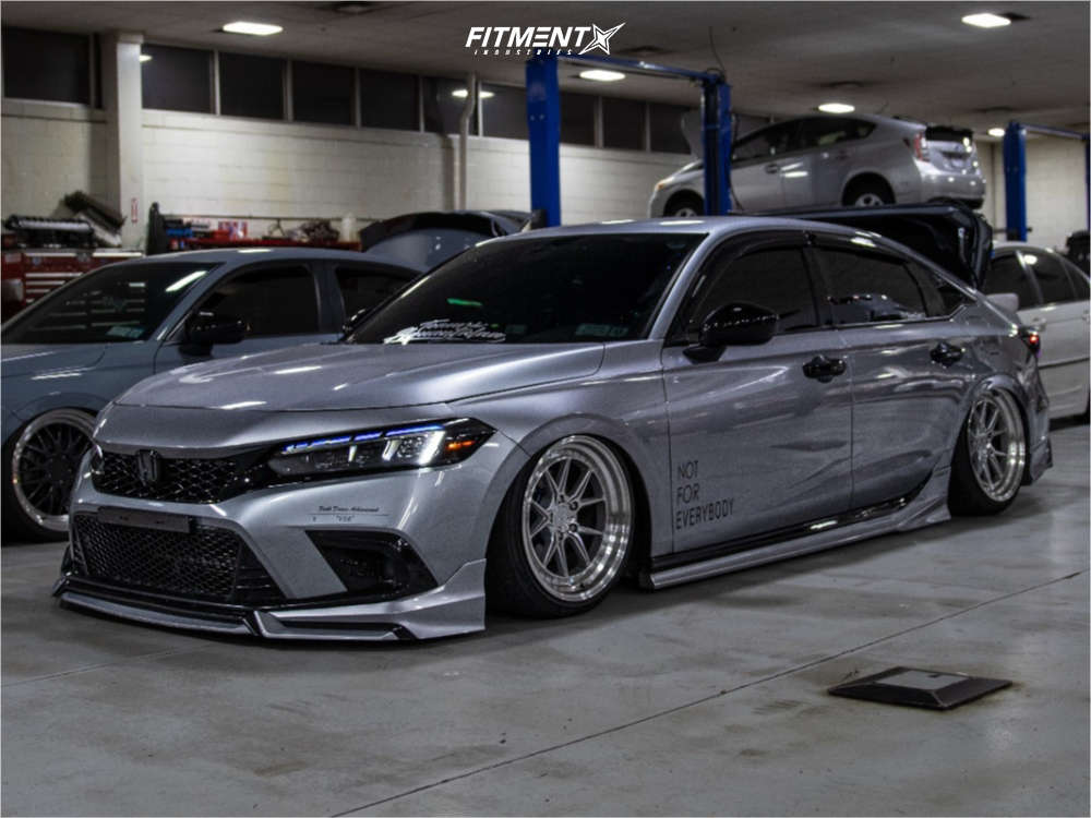 2022 Honda Civic Sport with 18x9.5 Aodhan Ds08 and Lexani 225x40 on Air Suspension | 3157754 ...