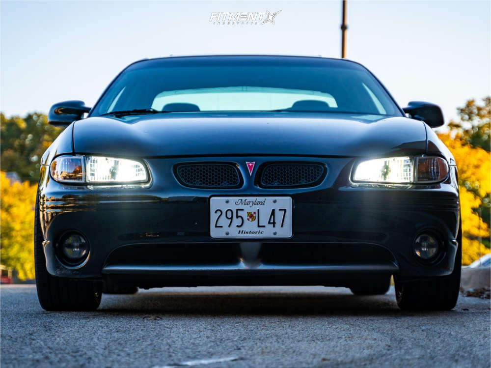 2002 Pontiac Grand Prix GTP with 19x8.5 Rennen Csl-2 and Lexani 245x40 ...