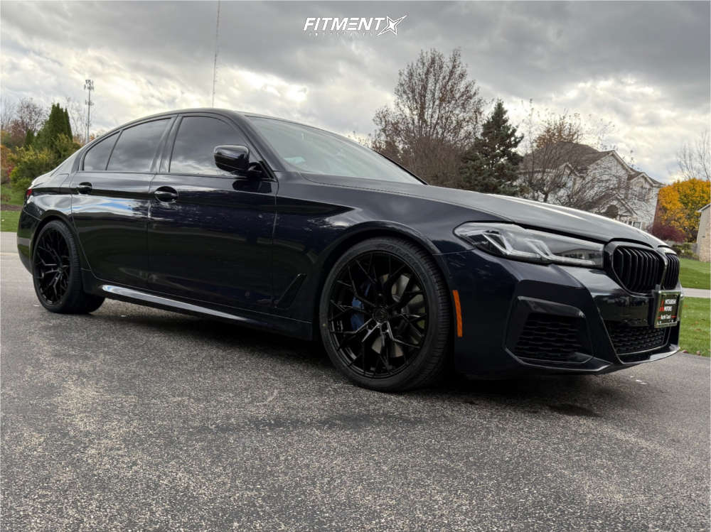 2021 BMW M550i XDrive Base with 20x8.5 Dolce Performance Aria and ...