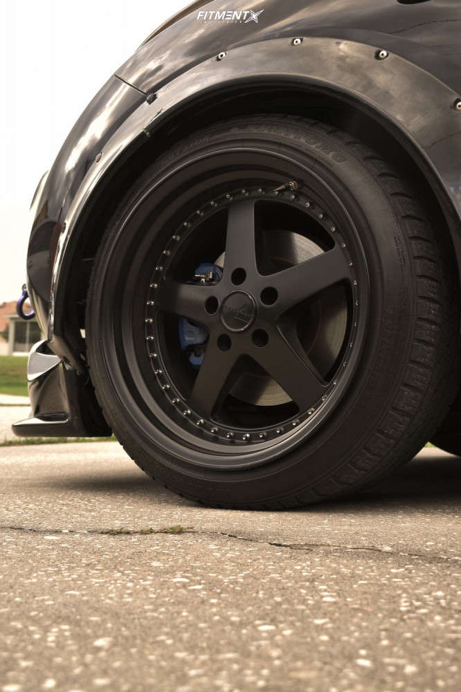 2012 Nissan Juke SV with 18x10.5 Varrstoen Es8 and Sumitomo 245x40 on ...