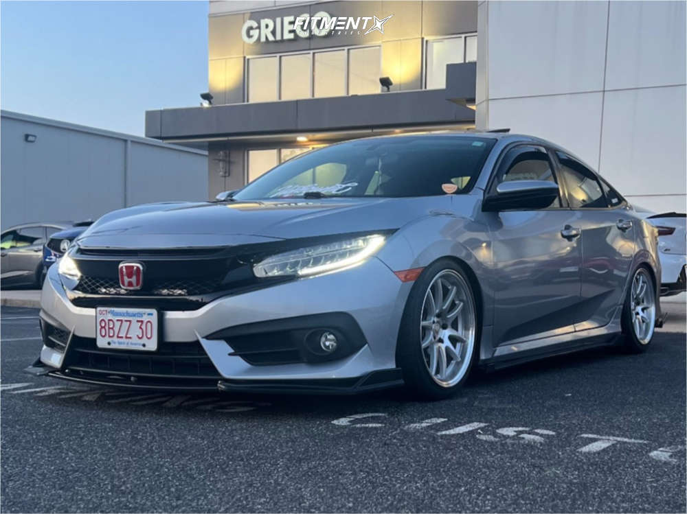 2016 Honda Civic EX-T with 18x8.5 Aodhan Ds02 and Nitto 225x40 on ...