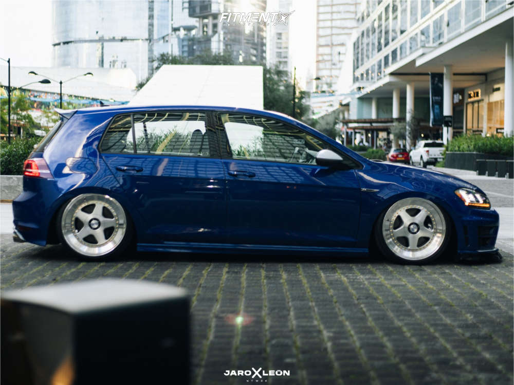 2016 Volkswagen Golf R Base with 19x8.75 OZ Racing Futura and Haida ...