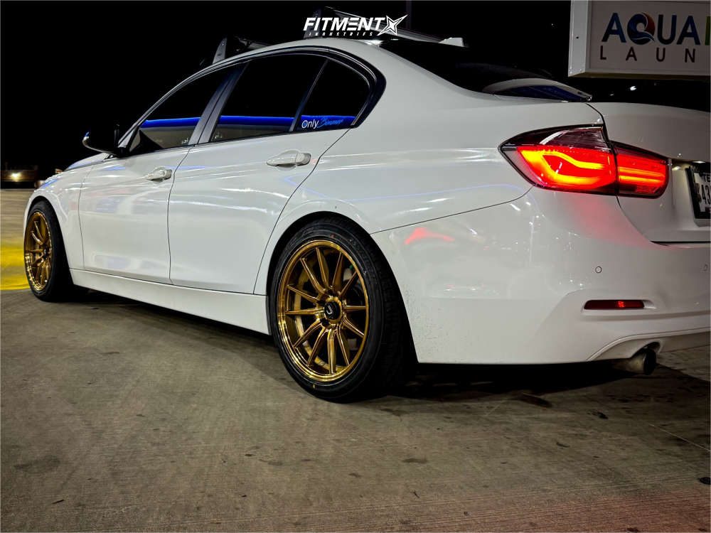 2017 BMW 320i Base with 18x9.5 Cosmis Racing R1 and Lexani 255x40 on ...