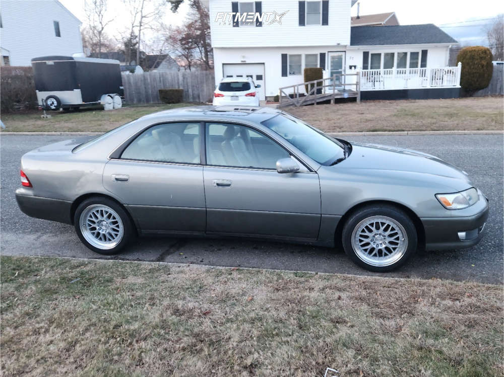 2000 Lexus ES300 Base with 17x8 Aodhan Ah02 and Toyo Tires 225x45 on ...