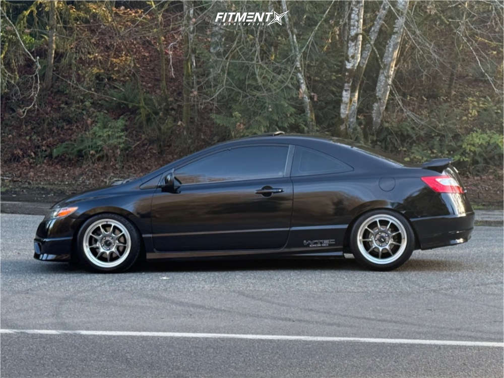 2007 Honda Civic Si with 17x8 Konig Countergram and Continental 225x45 ...