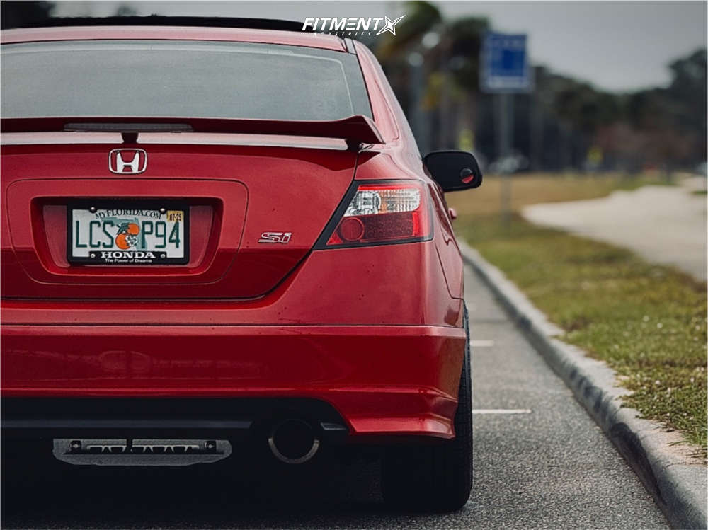 2010 Honda Civic Si with 17x9 Gram Lights 57dr and Accelera 245x40 on ...