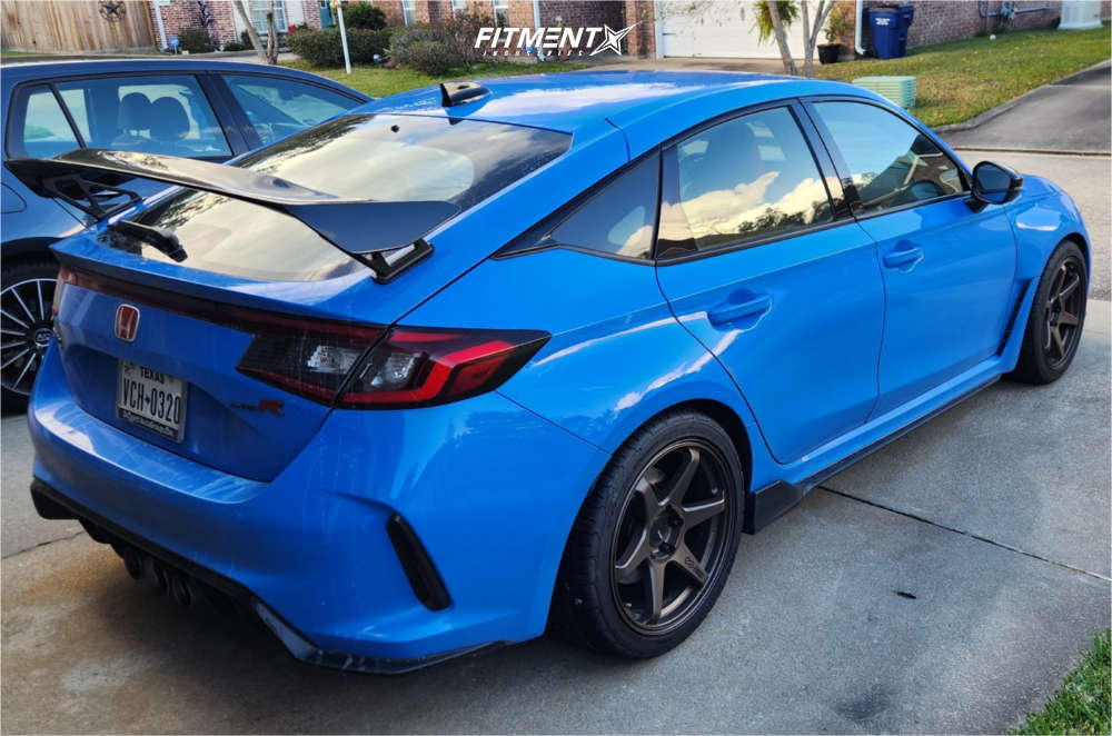 2024 Honda Civic Type R with 18x9.5 Enkei T6r and BFGoodrich 275x35 on ...