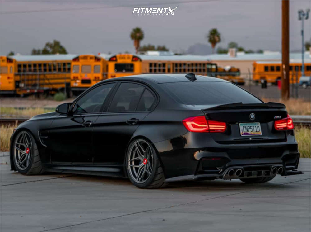 2015 BMW M3 Base with 19x10 Variant Xenon and Toyo Tires 265x35 on Air ...