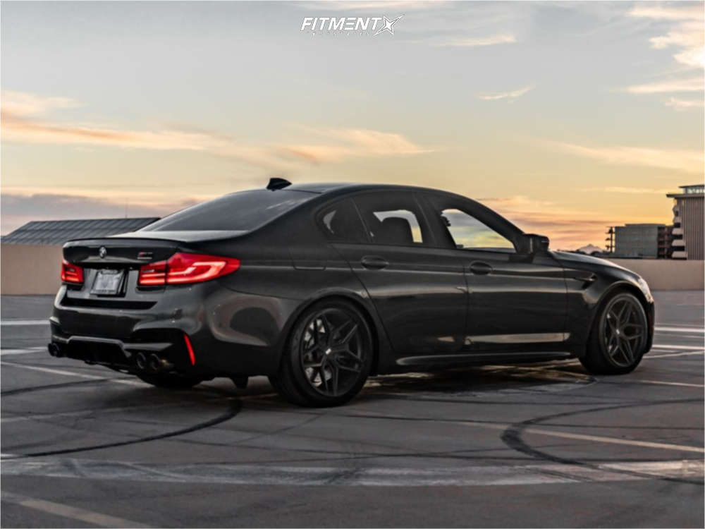 2018 BMW M5 Base with 20x10 Variant Xenon and Pirelli 275x35 on Stock ...