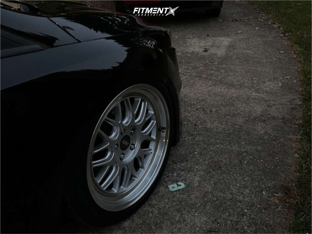 2016 Ford Focus ST with 18x8.5 ESR Cr1 and Lexani 225x40 on Air ...