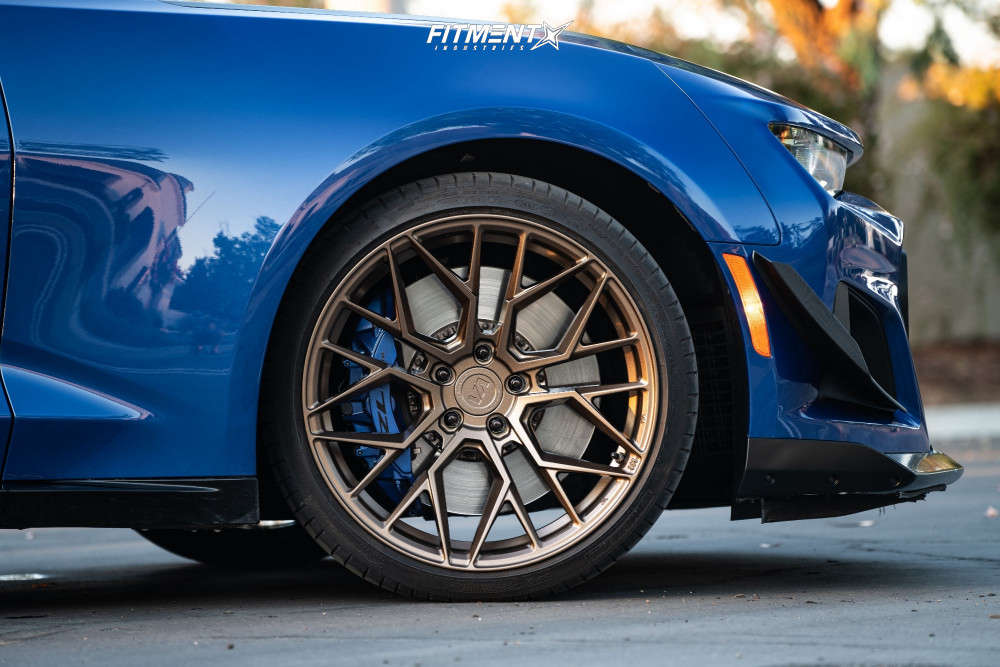 2019 Chevrolet Camaro ZL1 with 20x10 Variant Radon and Michelin 285x30 ...