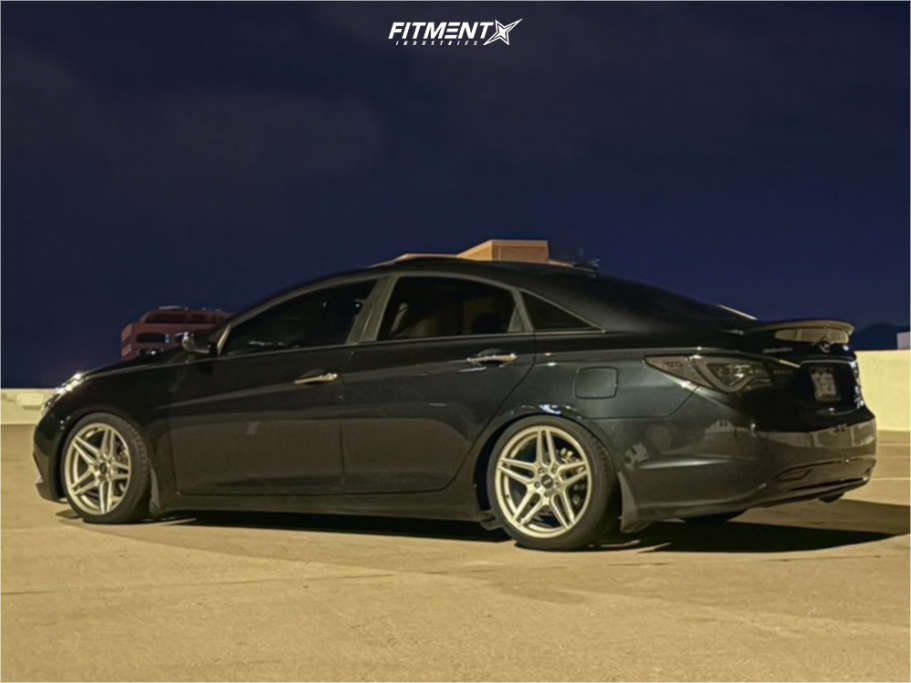 2013 Hyundai Sonata Limited with 18x8.5 ESR Rf15 and Toyo Tires 215x45 ...