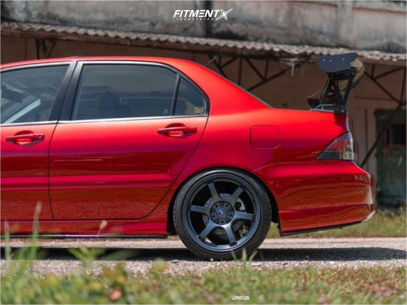 2006 Mitsubishi Lancer Ralliart with 17x9 Gram Lights 57dr and Starmaxx ...