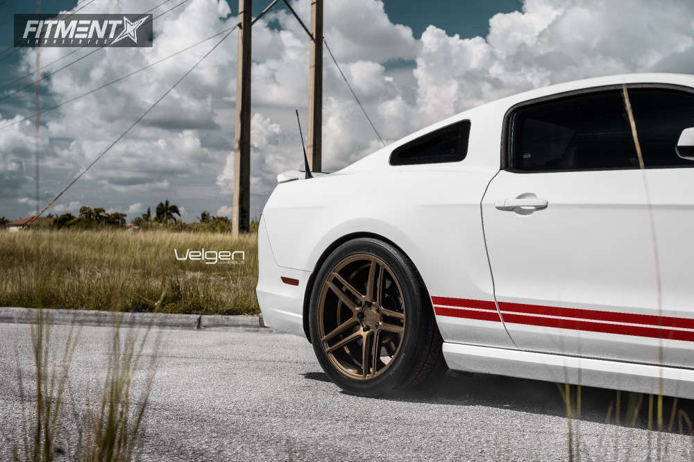 2014 Ford Mustang Shelby GT500 with 20x9 Velgen Split5 and Nitto 275x35 ...