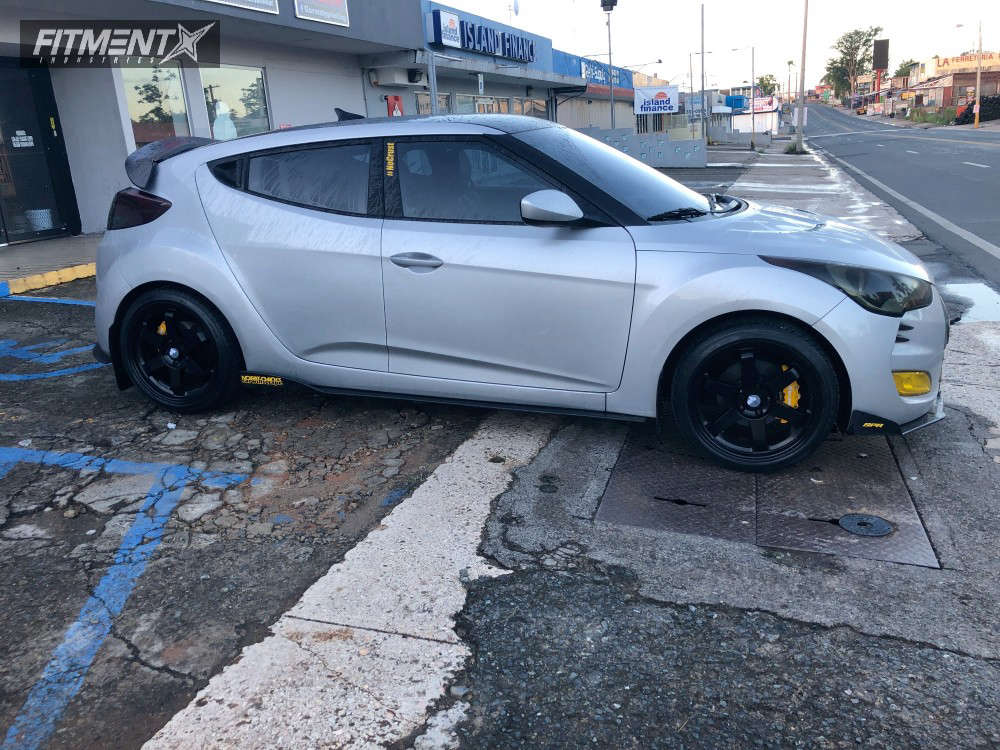 2015 Hyundai Veloster SE with 18x8 AVID1 AV6 and Falken 215x40 on Stock ...