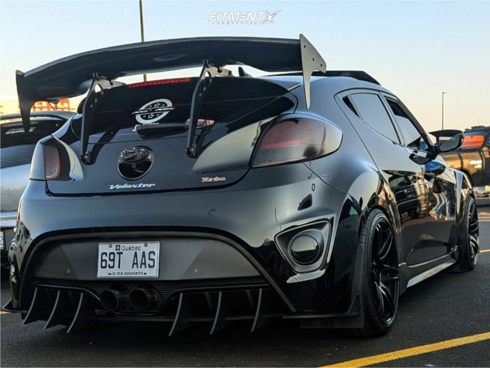 2017 Hyundai Veloster Turbo with 18x8.5 Cosmis Racing Mrii and Ovation ...