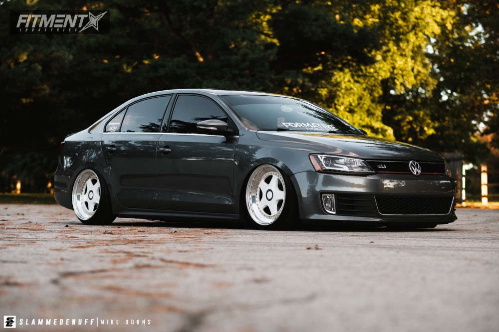 2014 Volkswagen Jetta GLI with 18x8.5 OZ Racing Futura and Nankang ...