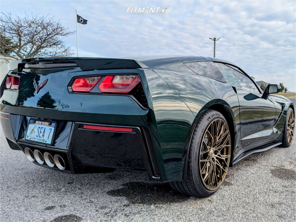 2014 Chevrolet Corvette Stingray with 19x9.5 E5 Sebring and Michelin 255x35 on Stock Suspension ...