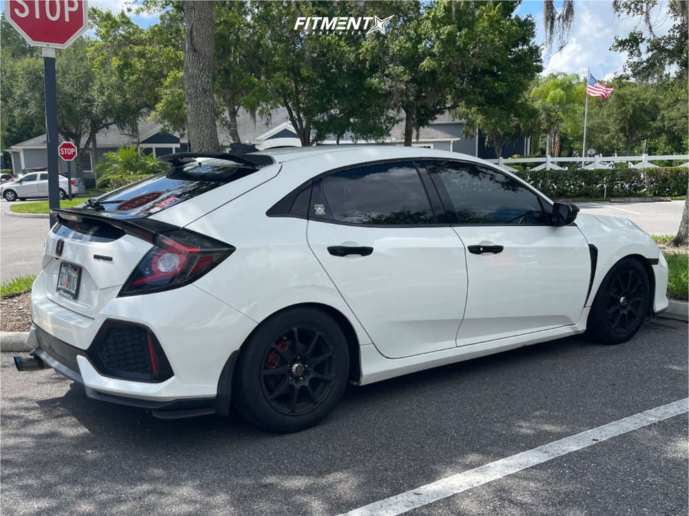 2017 Honda Civic LX with 17x7 Enkei Edr9 and Michelin 225x60 on ...