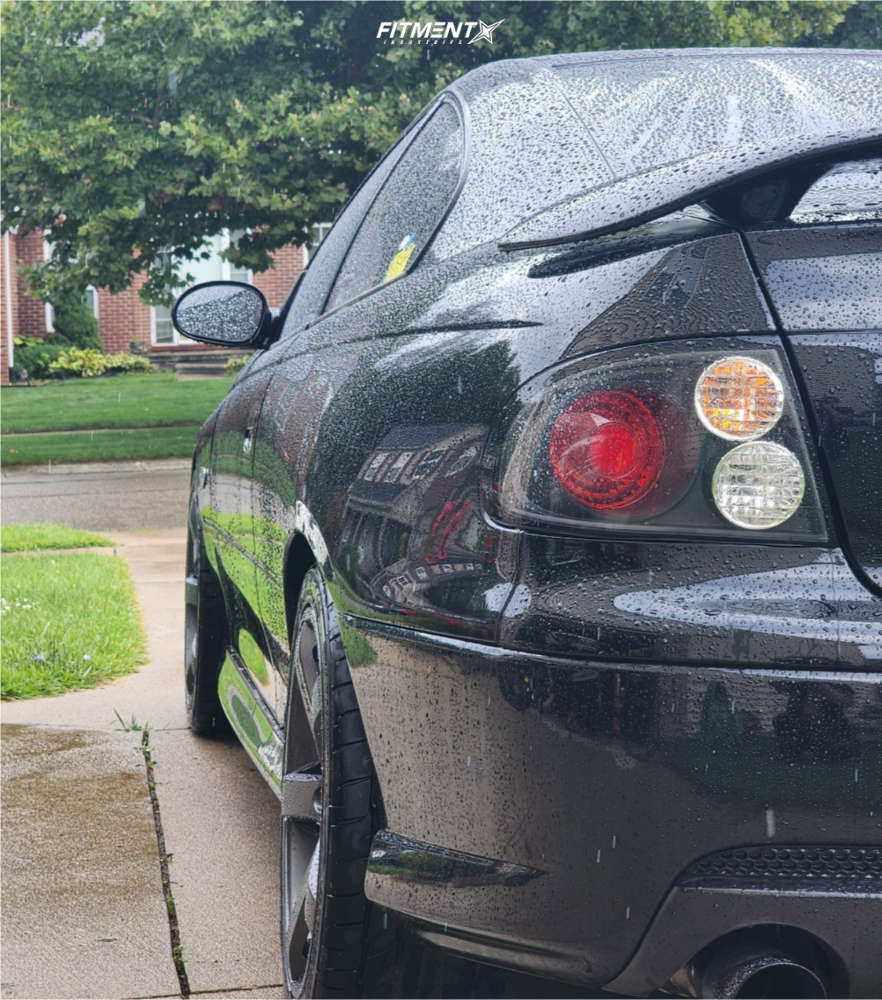 2005 Pontiac GTO Base with 18x8.5 MRR Vp5 and Nitto 245x40 on Stock ...