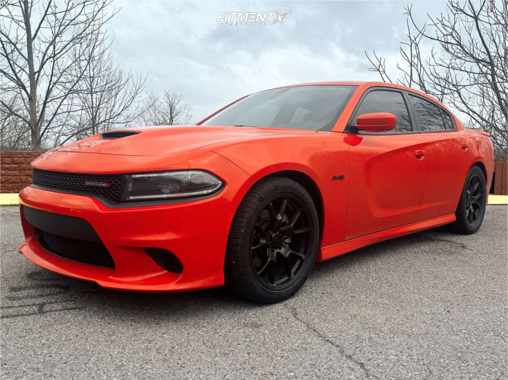 2022 Dodge Charger R/T with 20x9 Voxx Replicas M50 and Pirelli 275x40 ...
