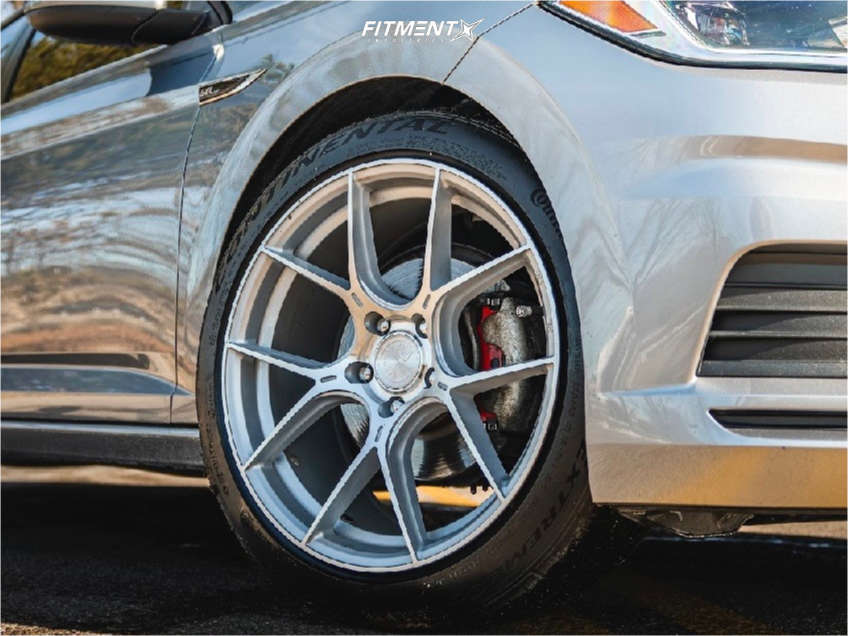 2020 Volkswagen Jetta SEL with 18x8.5 Aodhan Ah11 and Continental ...