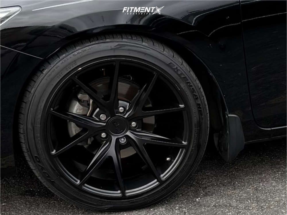 2015 Honda Civic EX-L with 18x9.5 Niche Misano and Toyo Tires 245x40 on ...