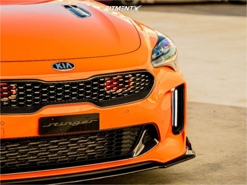 2019 Kia Stinger GTS with 20x9 Aodhan Aff3 and Cosmo 255x35 on ...