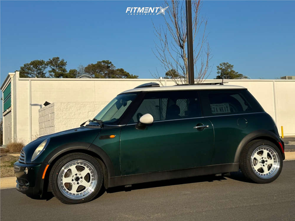 2005 Mini Cooper Base with 16x8 JNC Jnc010 and Lexani 205x45 on Stock ...